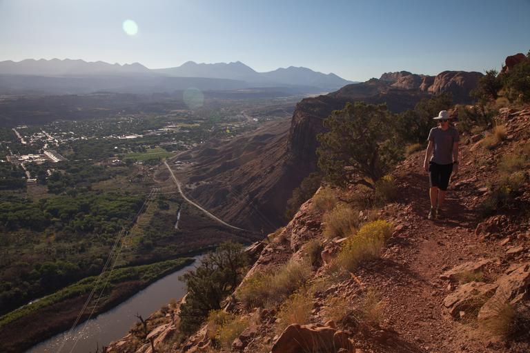 Portal Overlook: Hiking Guide