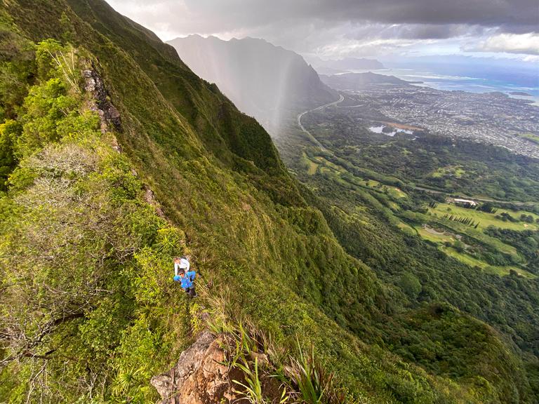 Lanihuli via Pali Puka: Hiking Guide