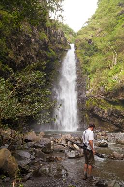 Alelele Falls: Hiking Guide