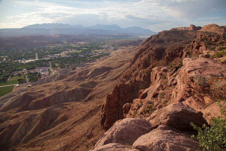 Moab Rim: Hiking Guide