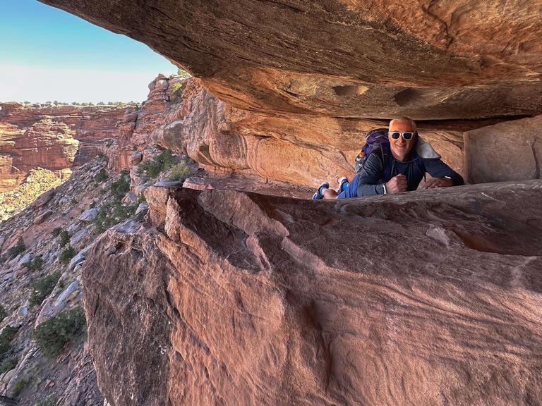 Comet Thrower: Hiking Guide