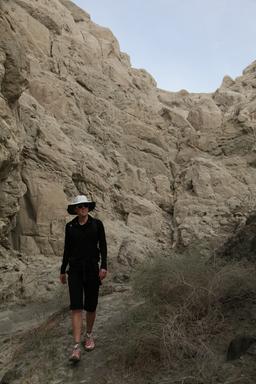 Coffee Bean Canyon: Hiking Guide