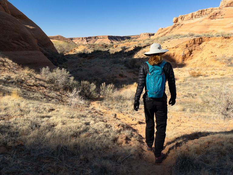 Lost Spring Canyon: Hiking Guide