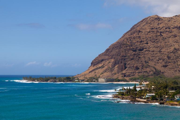 Lahilahi Point: Hiking Guide