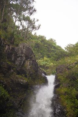 Alelele Falls: Hiking Guide