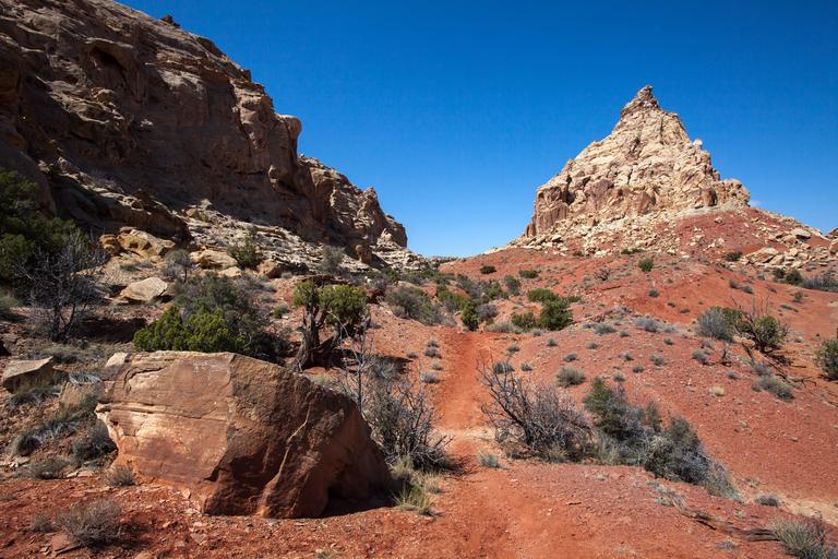 Ding Dang: Hiking Guide