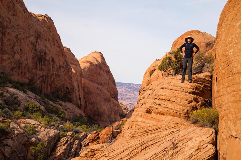 Behind The Rocks: Hiking Guide