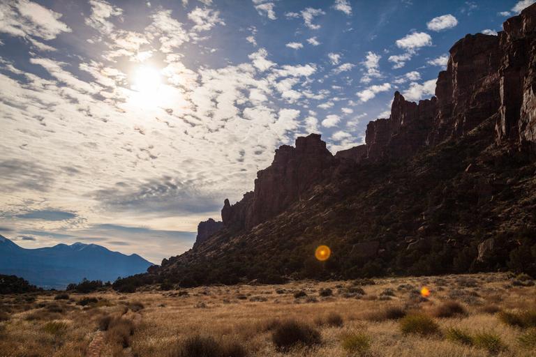 Behind The Rocks: Hiking Guide