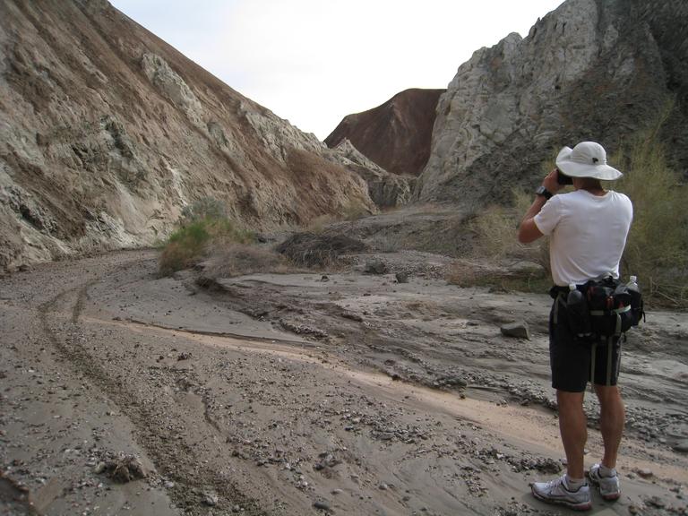 Coffee Bean Canyon: Hiking Guide