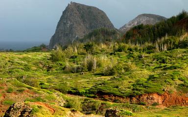 Eke Crater: Hiking Guide